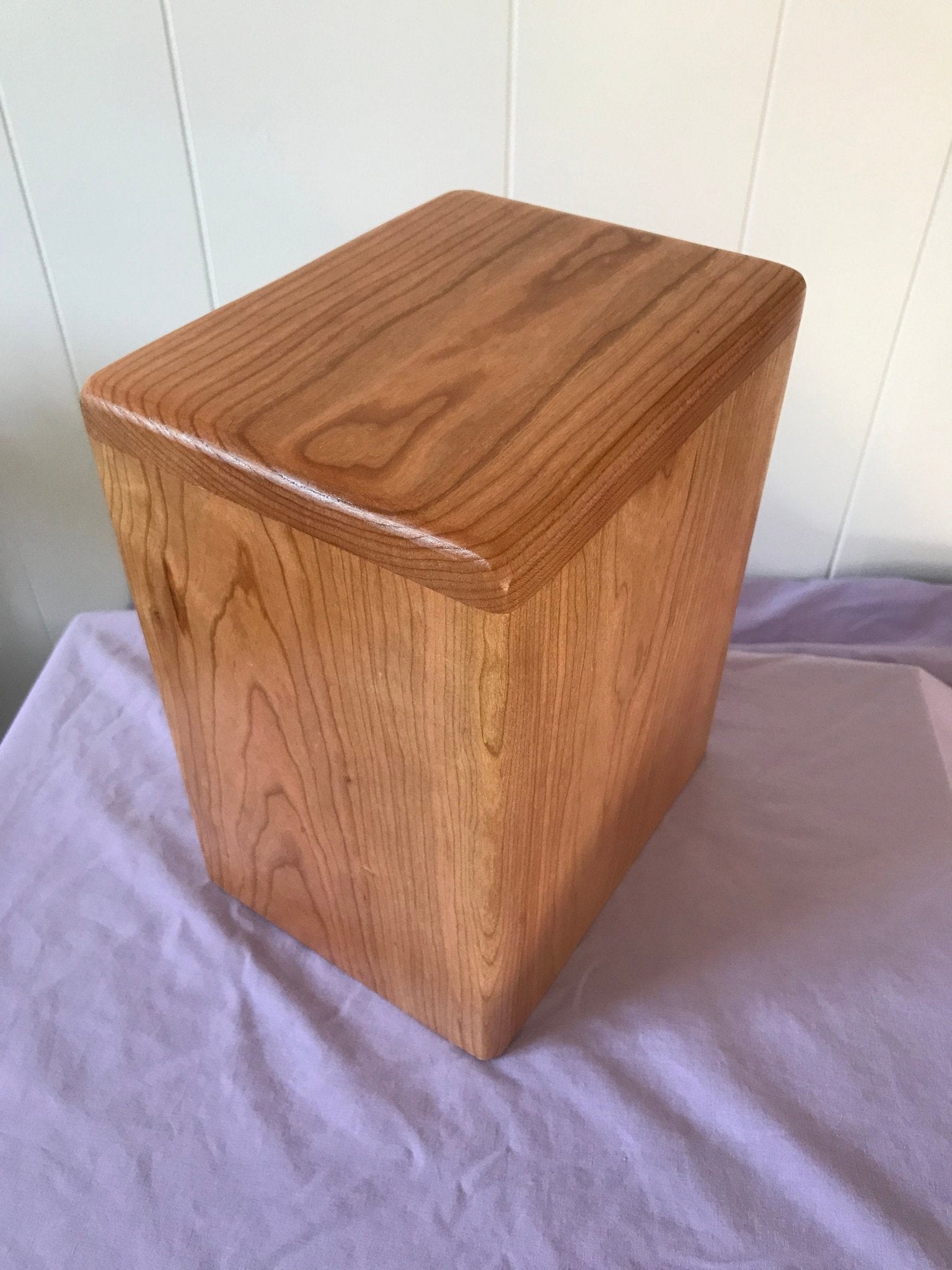 Cherry Cremation Urn for Adult Human Ashes, up to 250 pounds, Naturali ...